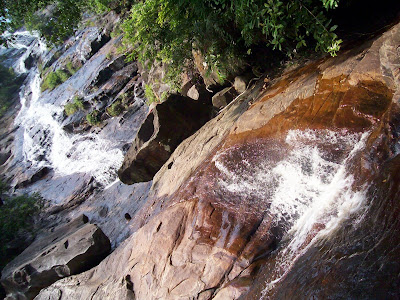 AKU INSAN SEDERHANA: PERANGINAN SRI PERIGI