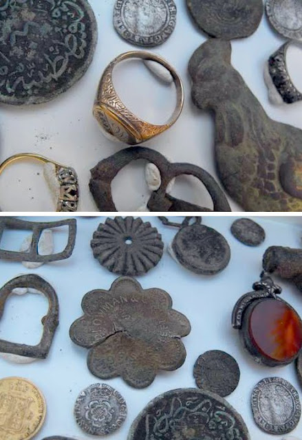 (what is this?): Mudlarking