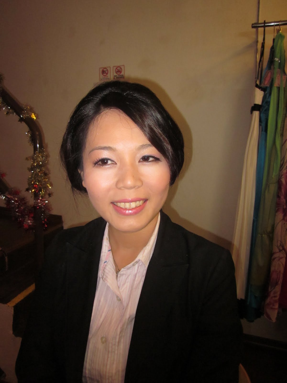 英的点点滴滴: Make-Up Artist - Hui Yee Before n After