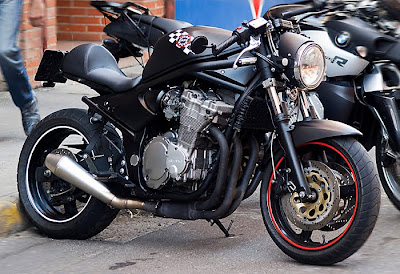 Bandit - RocketGarage - Cafe Racer Magazine