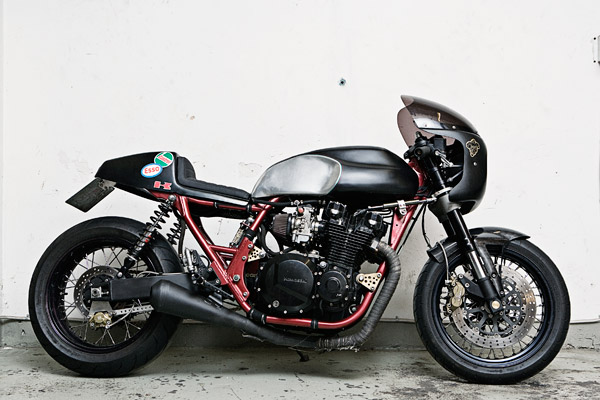 Cafe Fighter Monk #08 - RocketGarage - Cafe Racer Magazine