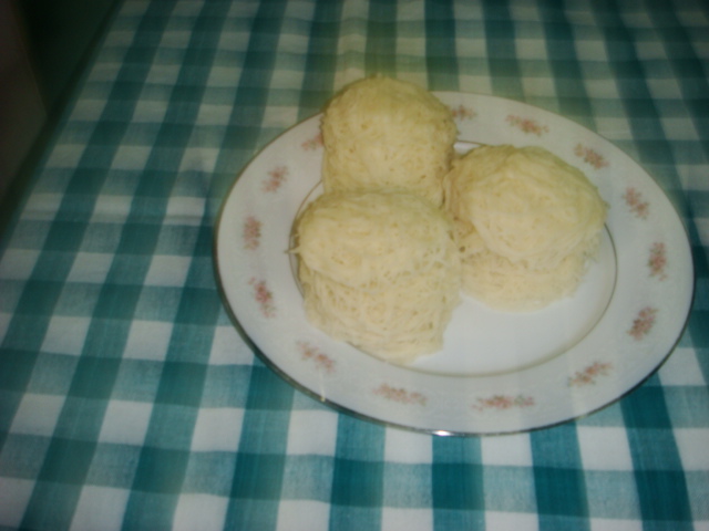 STELLA'S RECIPES: Homemade string hoppers