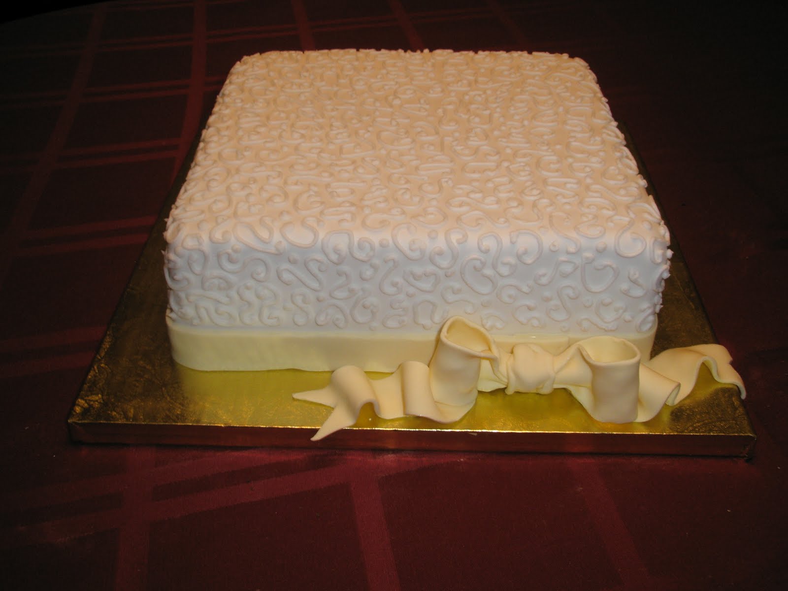 The Cake Engineer: Elegant Square Cake