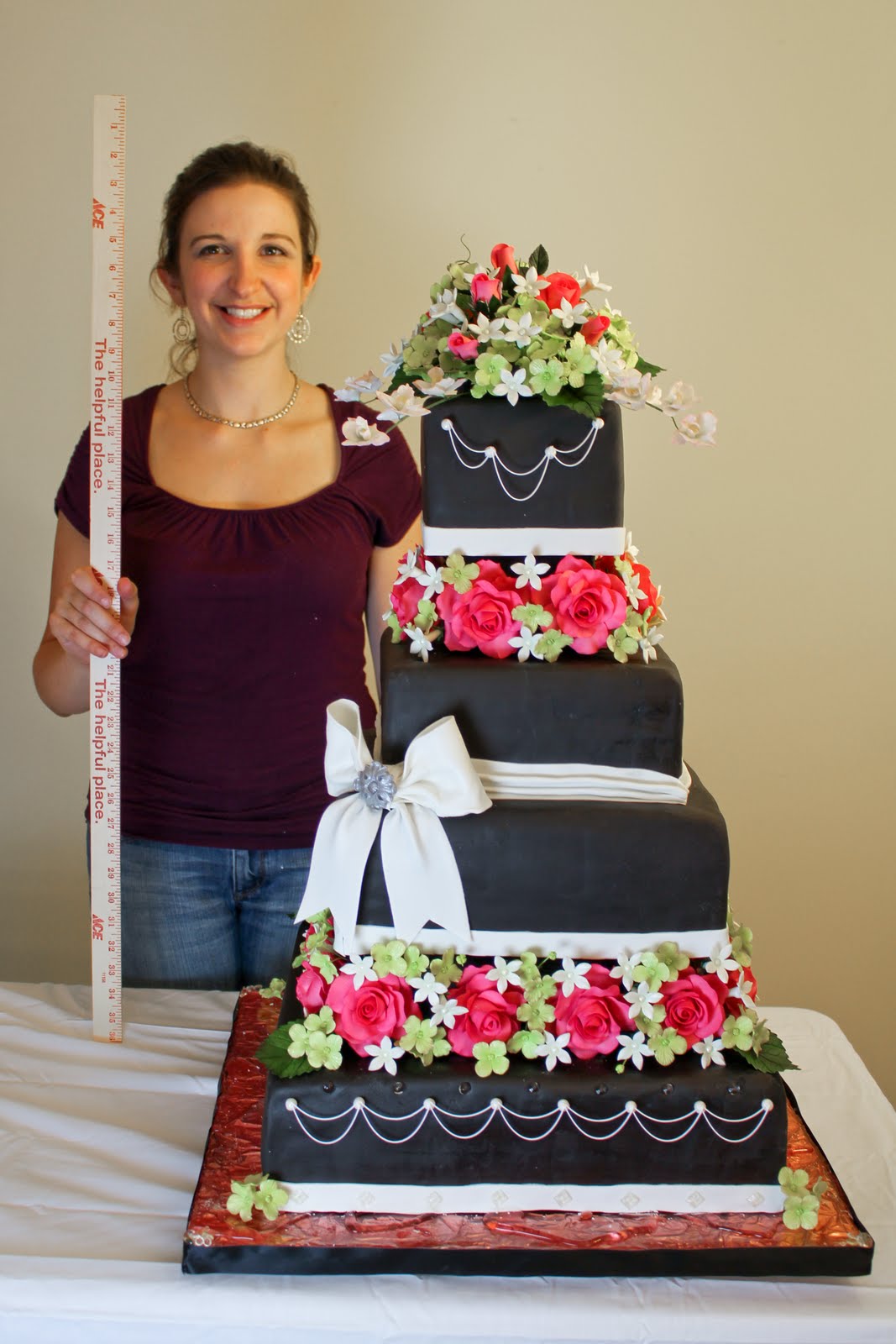 The Cake Engineer: Wedding Cake Competition-- Finally!