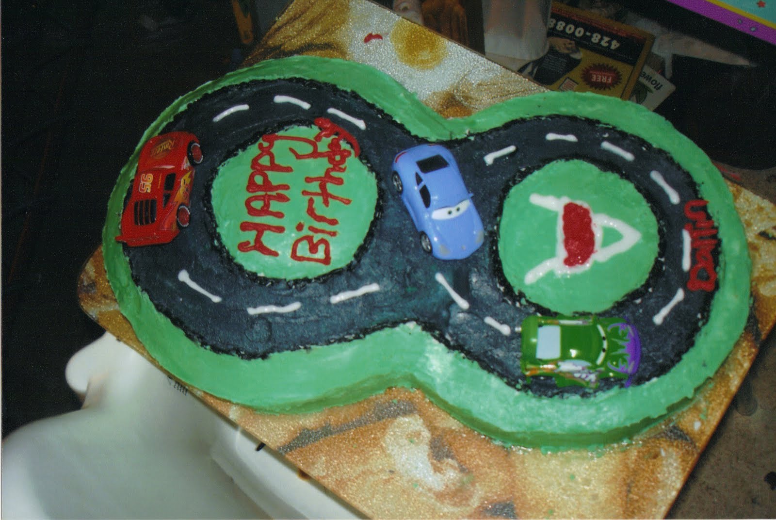 No Limit Cakes by Christine: Race Track Cake