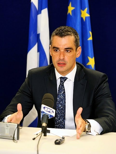 anTii: Το πιό "νεαρό" κόμμα θελει να φτιάξει η Ντόρα - Δείτε ποιοί ...