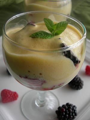 My Kitchen Treasures: Fruits au sabayon