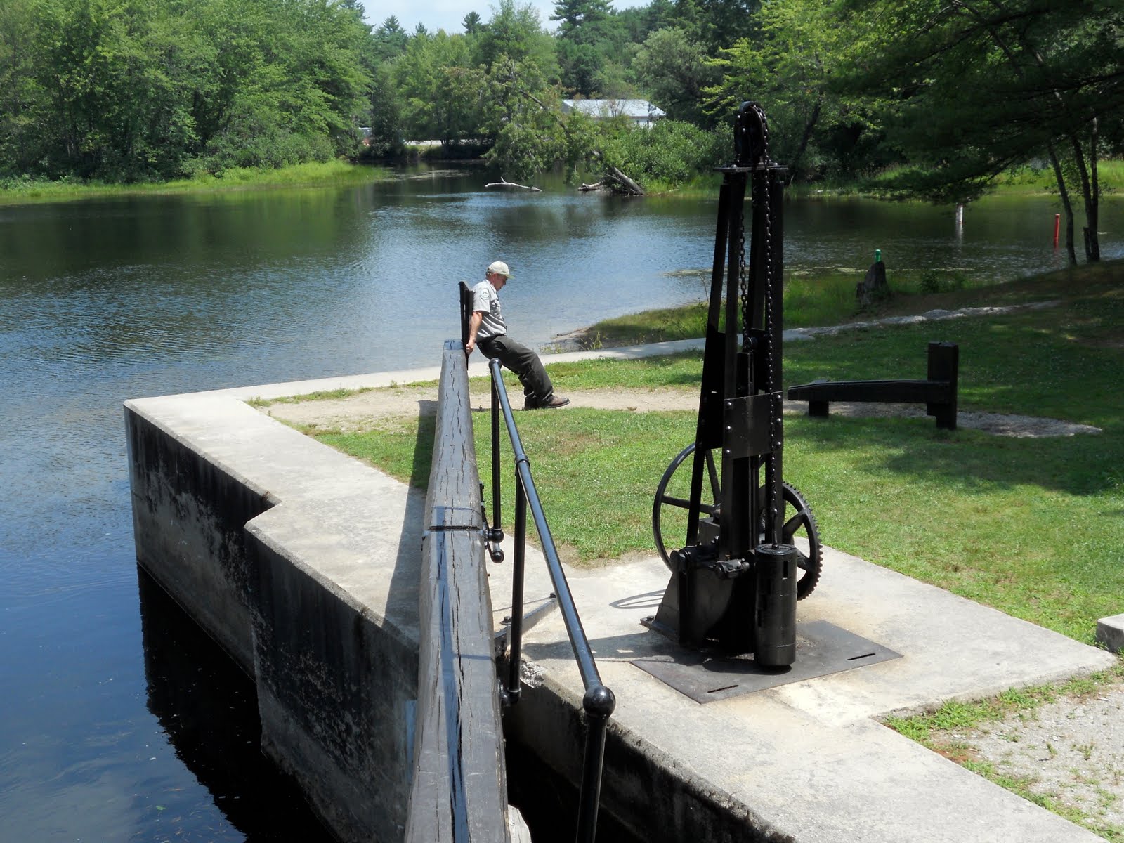 Connecticut Gypsies: Going through the locks on Sebago Lake, Maine
