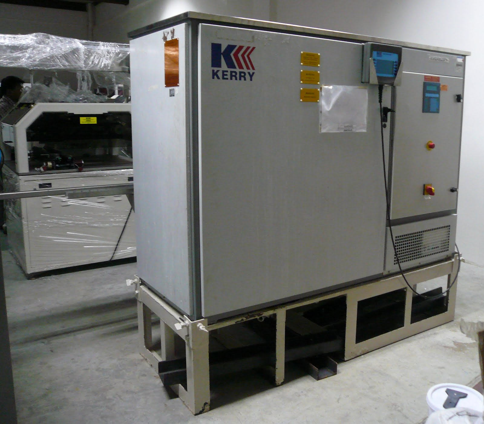 Refurbished Semiconductor Machinery: Kerry Microsolve M350 Mono-Solvent System