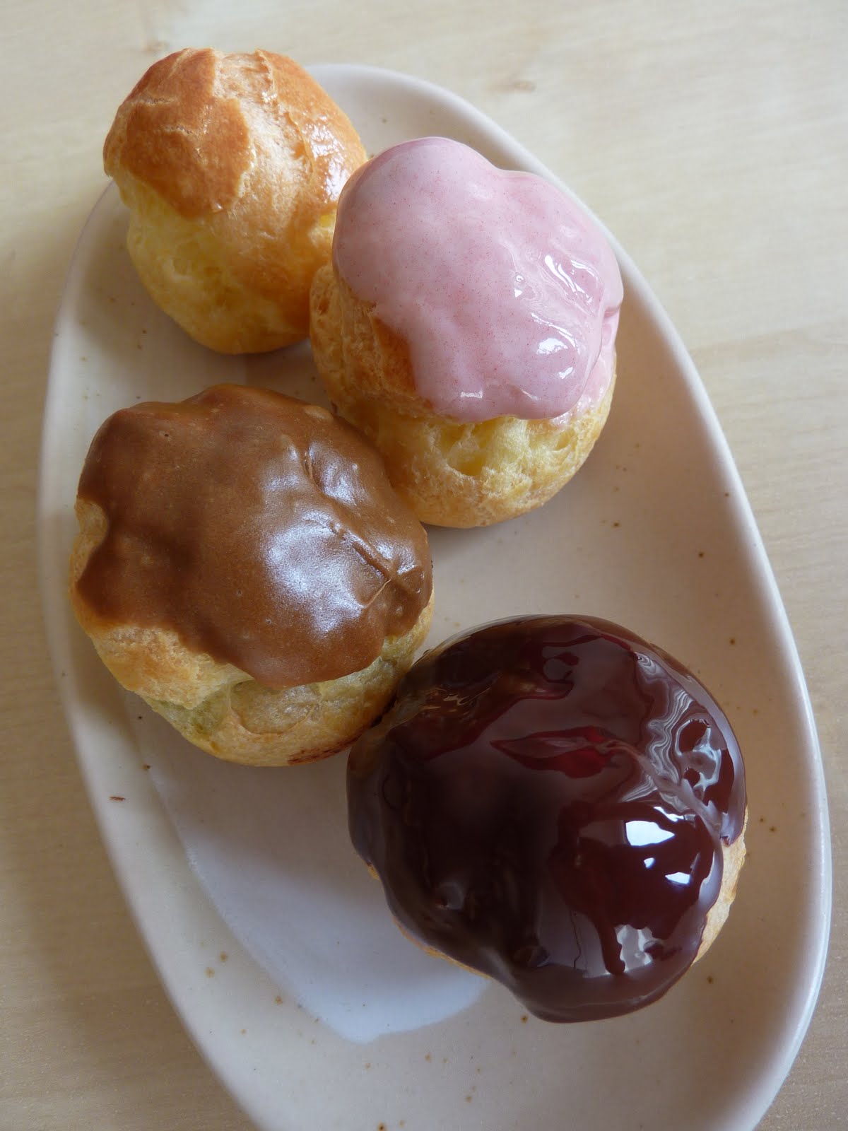 Sweets...Happiness: Mont St Clair - Profit roll choux プロフィットロール