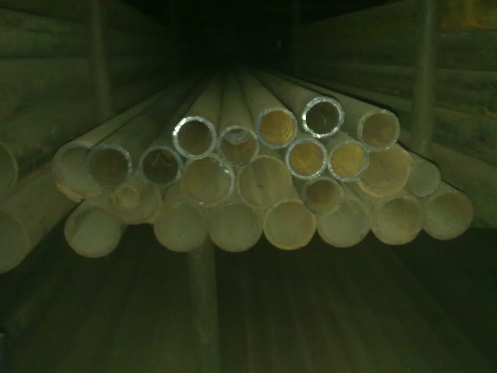 Iron Raw Material and Scrap: pipes