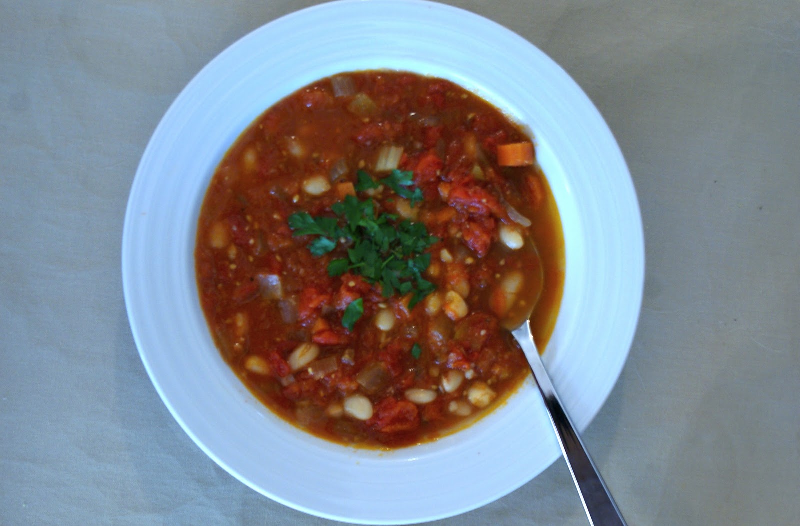 Piccante Dolce: Meatless Monday & Unprocessed: Tomato & White Bean Soup
