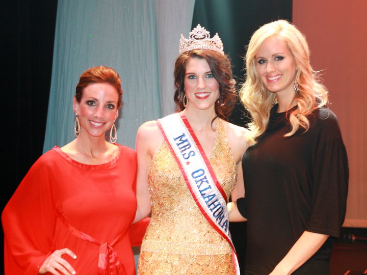 Mrs. Oklahoma 2010 ALYSSA SILER: Mrs. Texas 2010