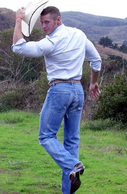 Great Looking Guys: Great Looking Cowboys and Muscle Hunks