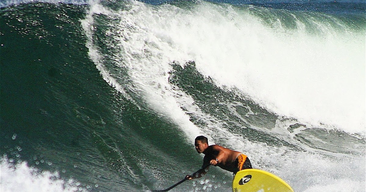 Stand Up Paddle Surfing: In the Water: Jamming it in Hawaii!