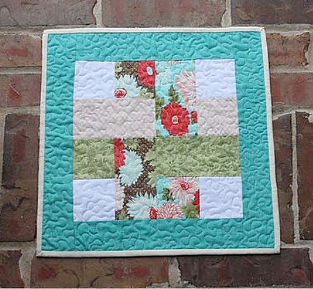Fort Worth Fabric Studio: From Moda ~ JELLY ROLL QUILT BINDING!