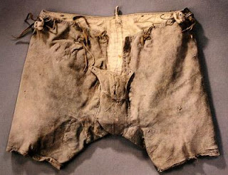 Naff Celebs with Nestov Ratz: Hitler's Shorts Found in Bavarian Inn