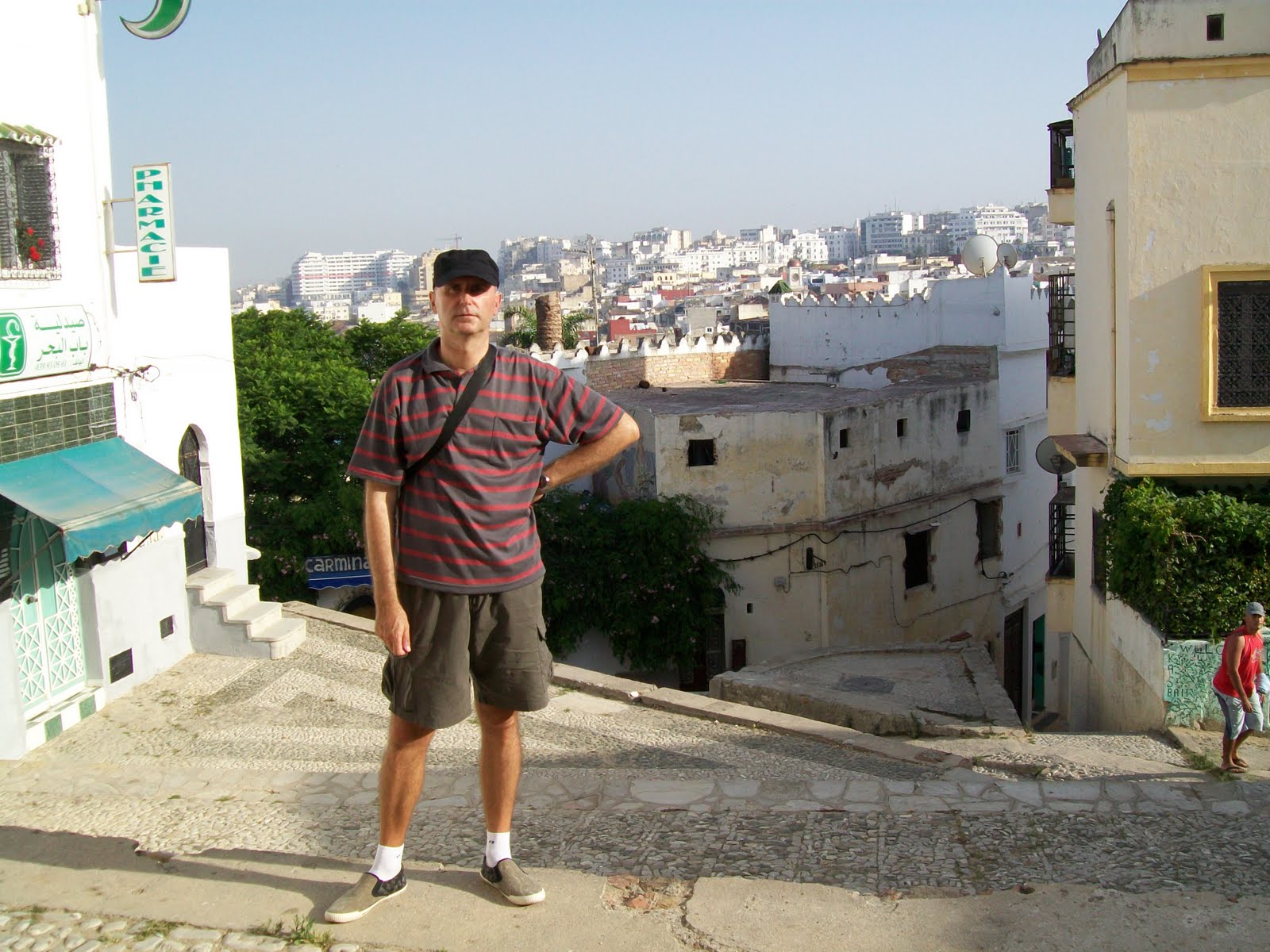 VIAJERO PERMANENTE: QUE VER EN TANGER ( ADEMAS DE GATOS)