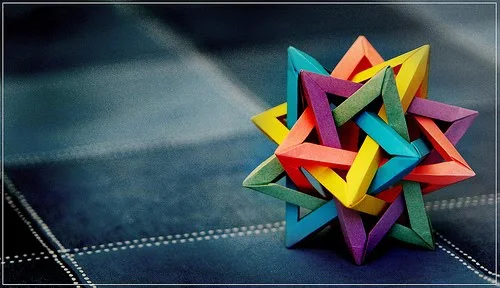 Origami Sculpture Examples by Ilan Garibi