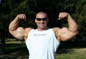 world bodybuilders pictures: beautiful smiley bodybuilder alfonso del rio