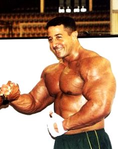 world bodybuilders pictures: mid old bodybuilder from brazil titan ...