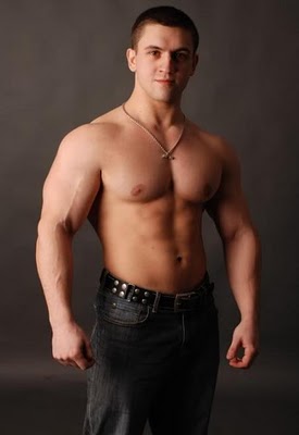 world bodybuilders pictures: bodybuilder aleksander eskin