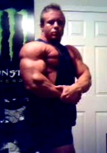 world bodybuilders pictures: bodybuilder aaron clark