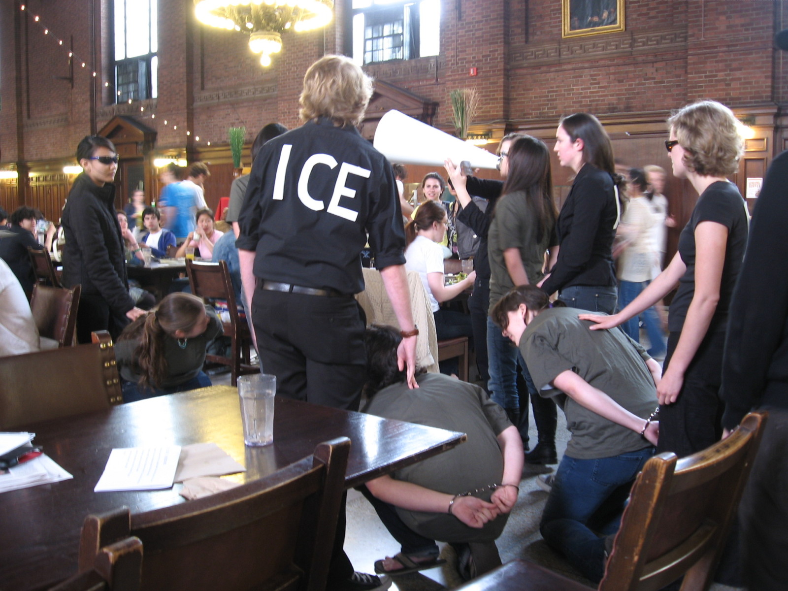 MEChA de Yale Blog: 2010