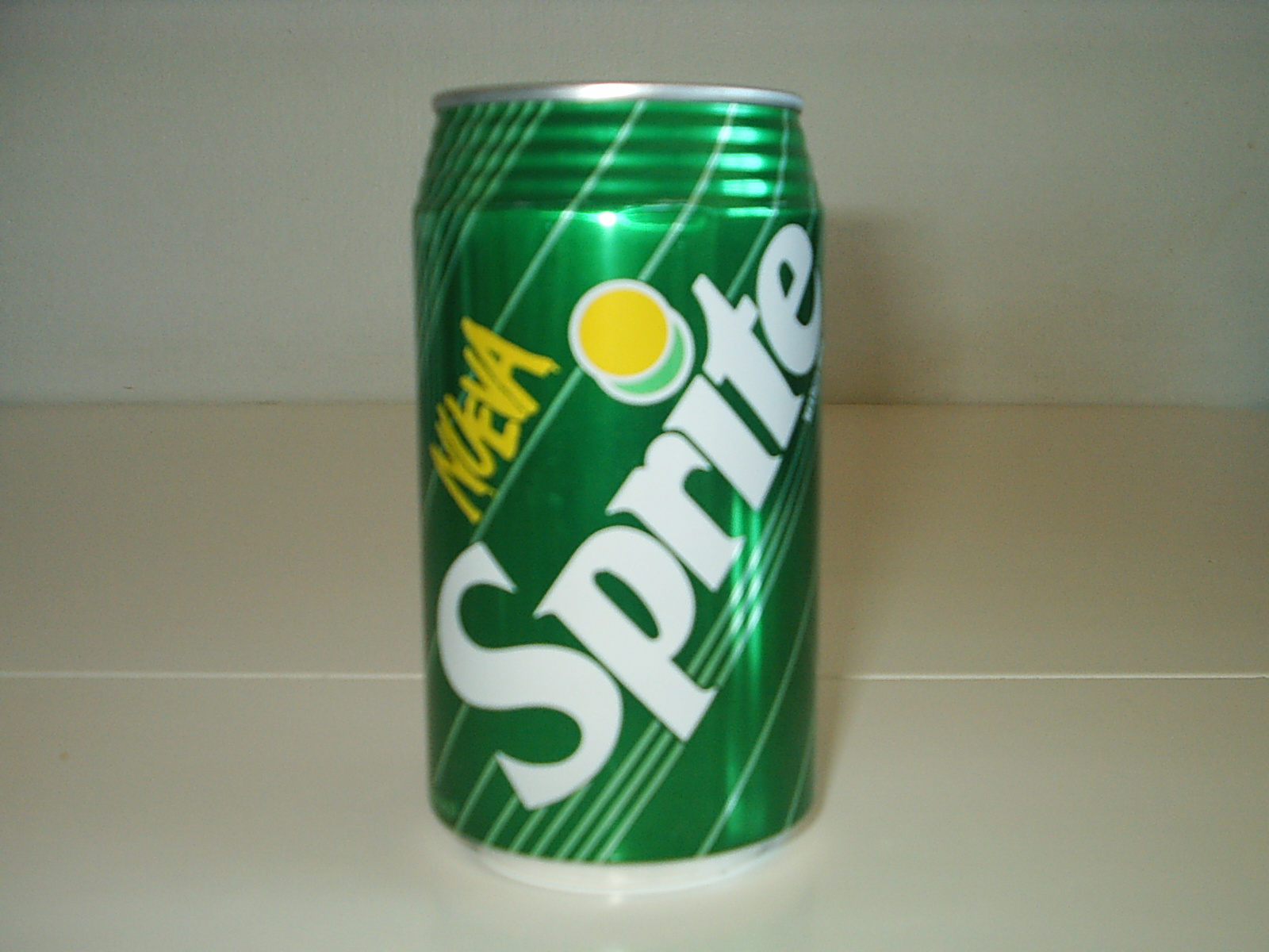 LATAS DE GASEOSAS DE JUAN CRUZ: SPRITE (Paises Varios)