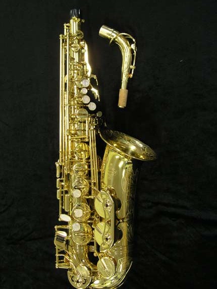 The Saxophone Corner: Saxophone Review: Buffet 400 Alto Sax