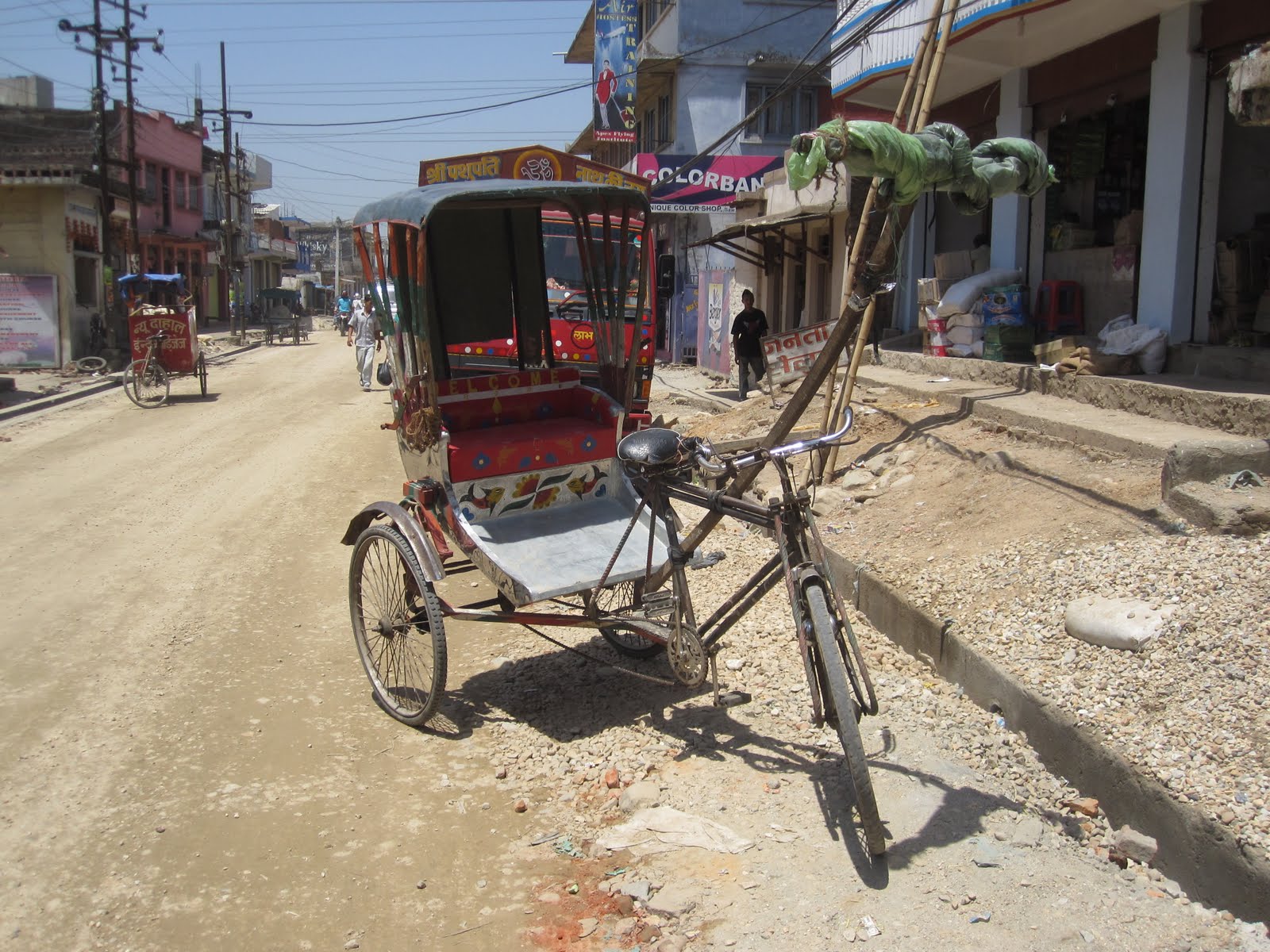 Wanderlust: What is the difference between a tuk-tuk and a rickshaw anyway?