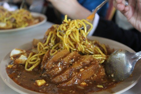 Home Sweet Home: JJCM - Rojak Ayam Paling Femes Di Kuantan