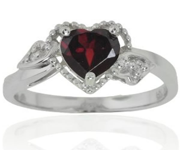 GOLG DIAMOND JEWELLERY: White Gold Heart Ring Diamond