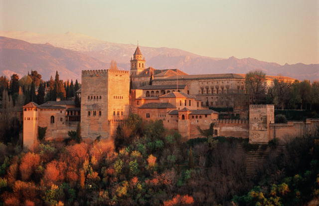 Ecumene: Situemos a la Alhambra en la Historia.