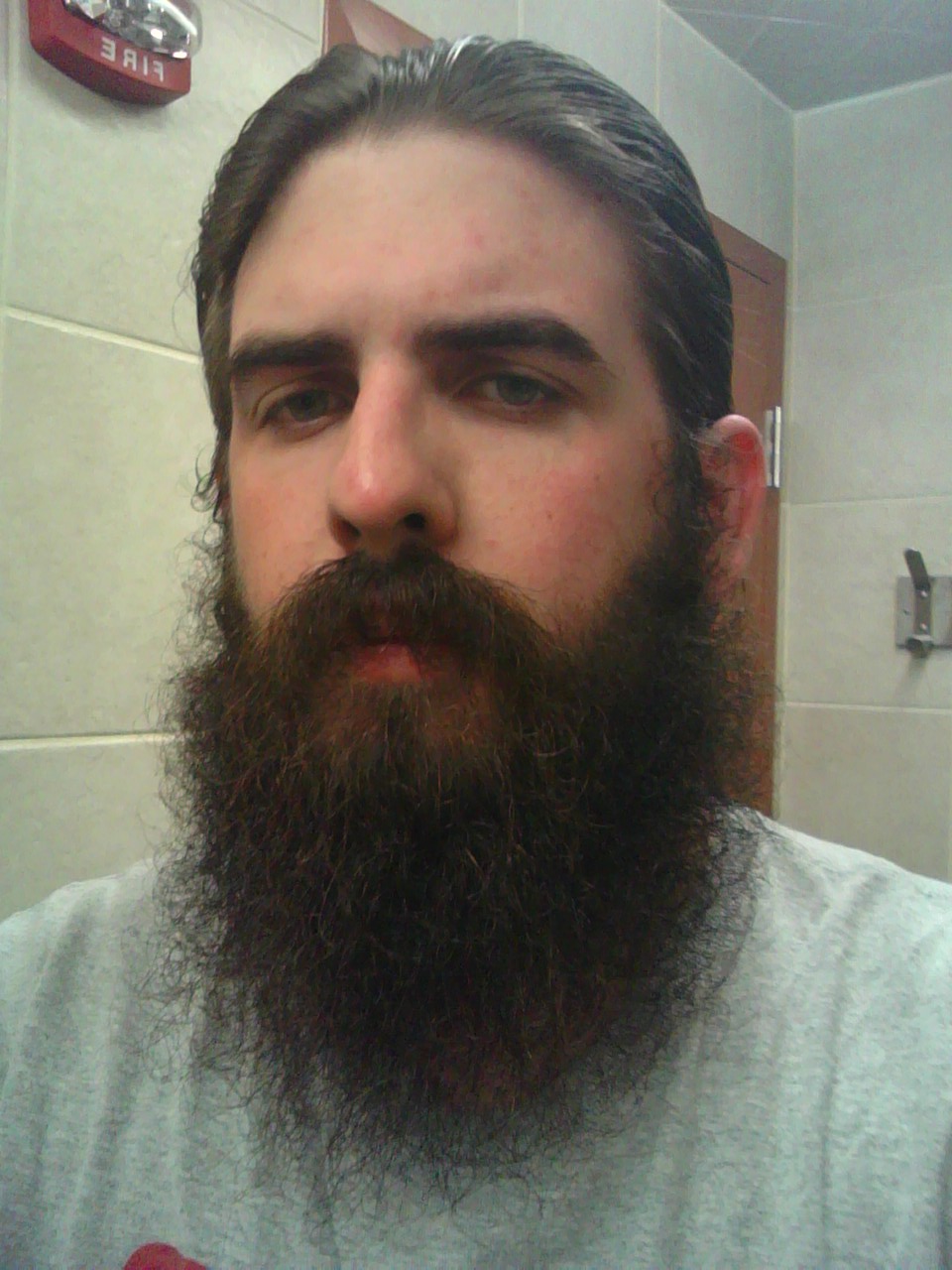 Real MEN have BEARDS!