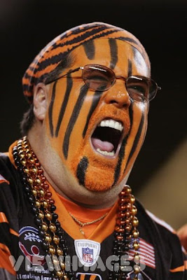 SimonOnSports: You Look Like a Friggin Idiot