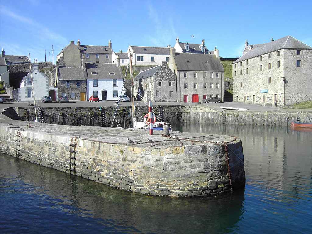 Turn Left at Bognor Pier: Walk 186 -- Portsoy, via Cullen & Portknockie ...