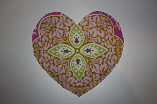 Crafters Guru: Heart Shaped Yo-yo's