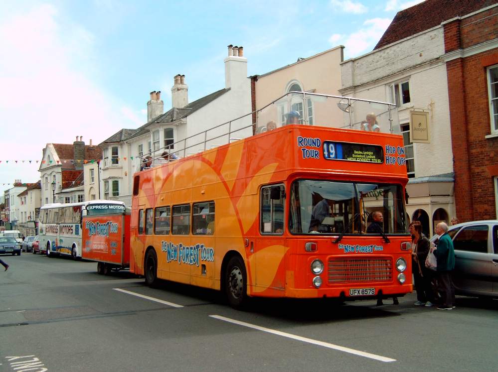 Southern England Bus Scene: BlueStar already serving Lymington