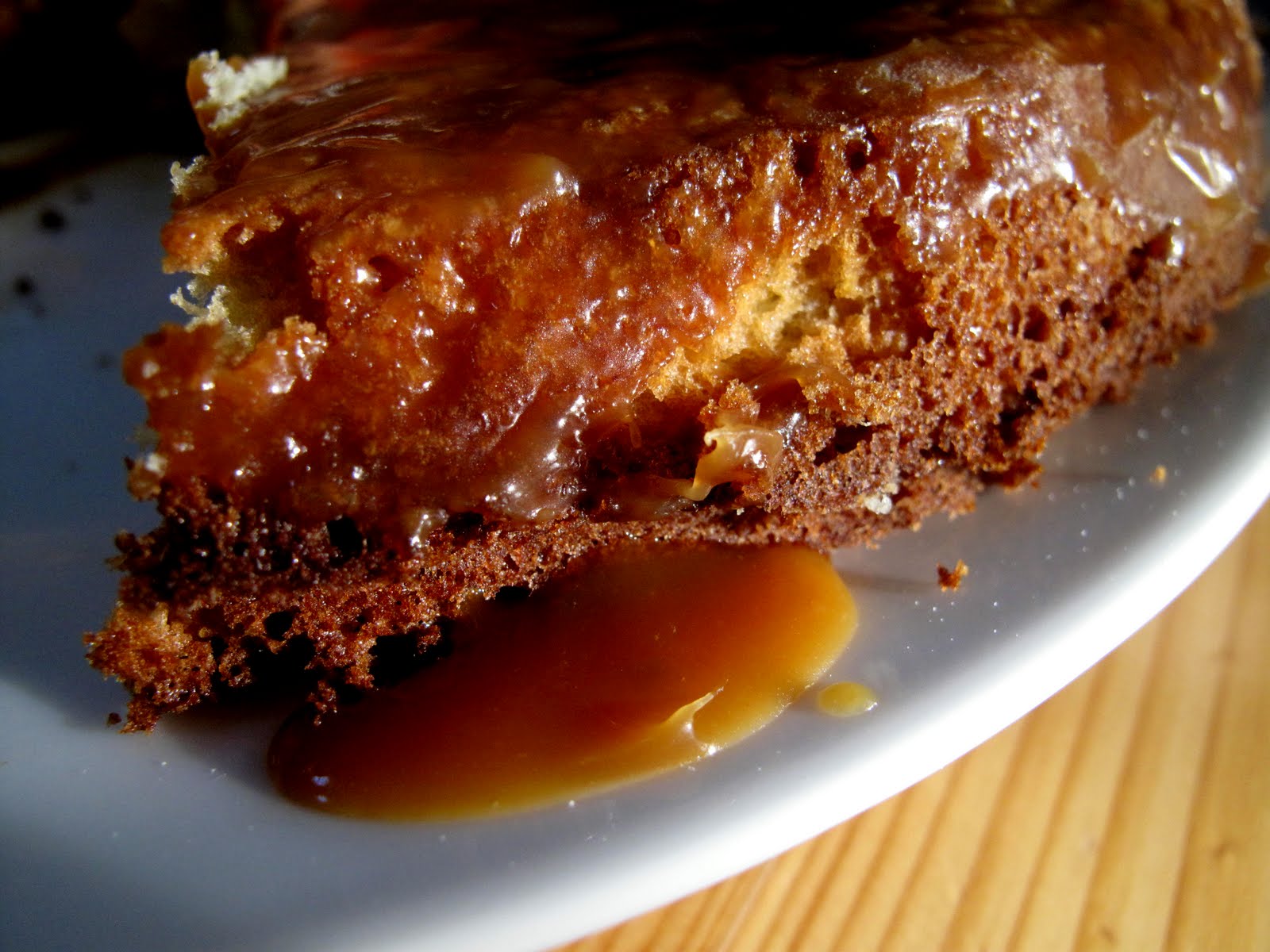 10x10: Caramel Cake