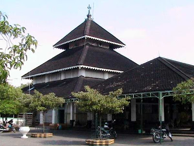 Joglosmart Tourism: Demak Grand Mosque