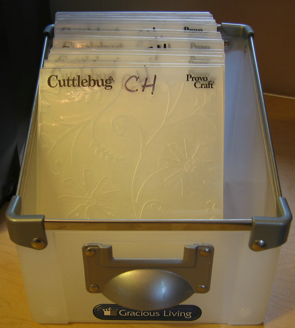 Carol Hartery's Creations: Embossing Folders