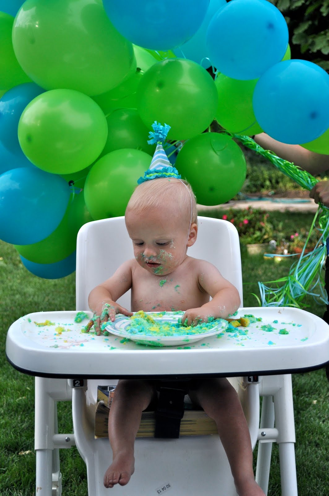 Bryce, Tessa, & Mason: Tiny Birthday Party!