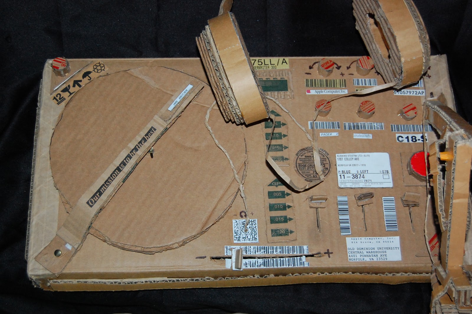 NOAH'S ARK5: Cardboard DJ