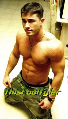 World Hunks: Tyler Southwick - Beautiful Face, Beautiful Body