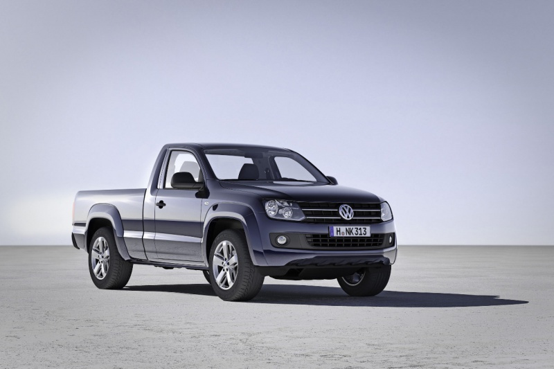 dreamz cars: VW Single Cab Amarok: A little look quite nice