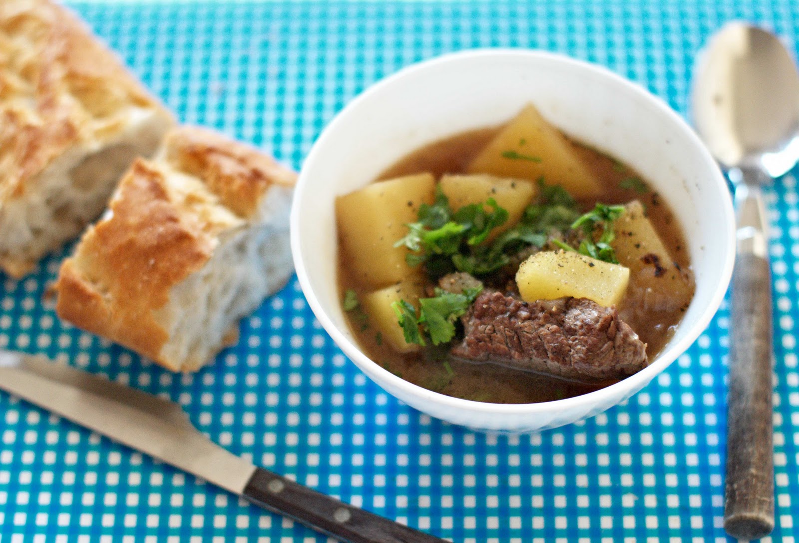 Nina in the kitchen: Cómo hacer el guiso más fácil del mundo o Kavardak.