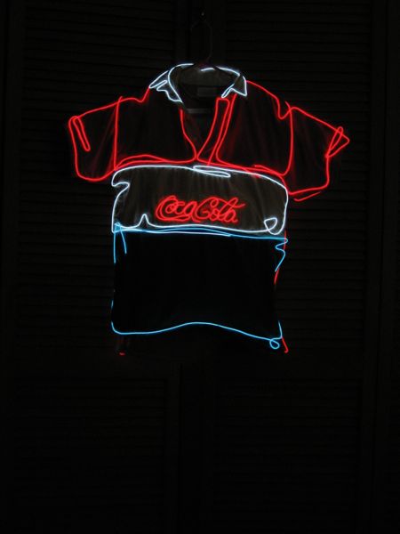 NEON - ROPA ILUMINADA - The CoolSpotter