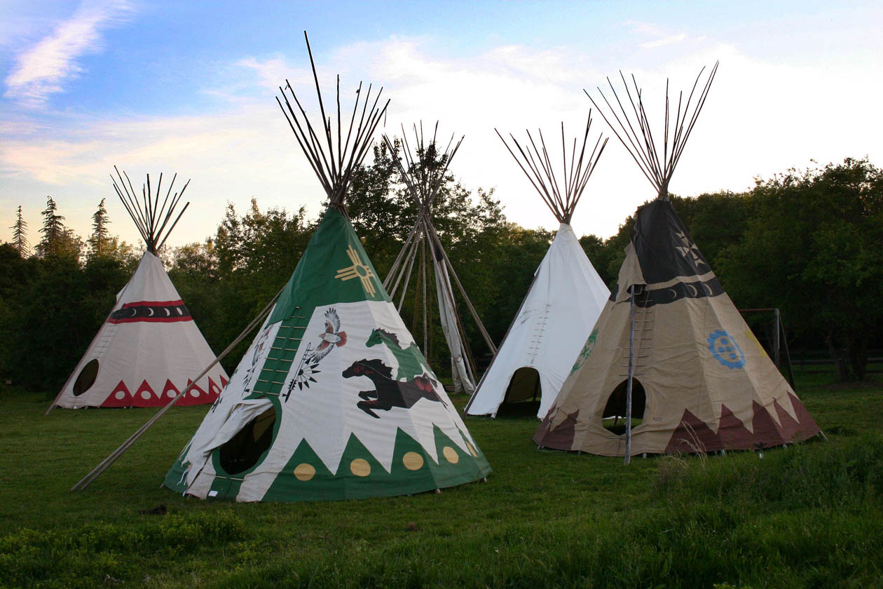 Nicholson Blown Glass: Teepees