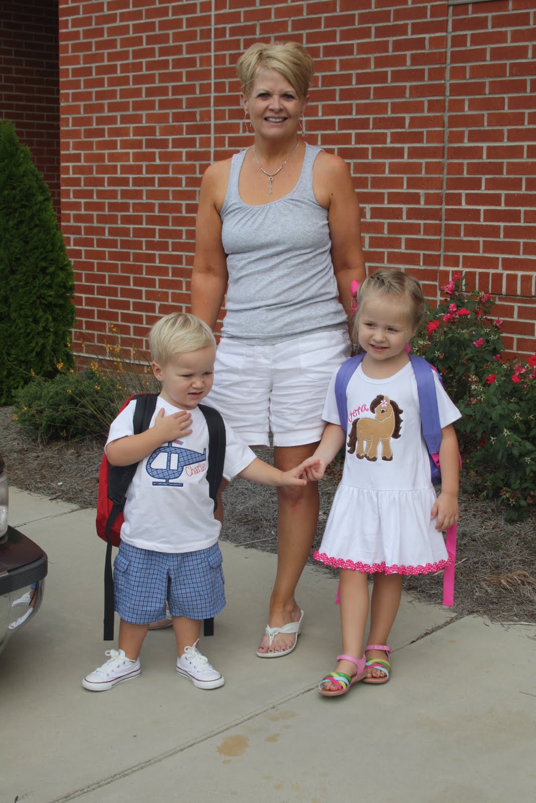 The Duncan Family: 1st day of school